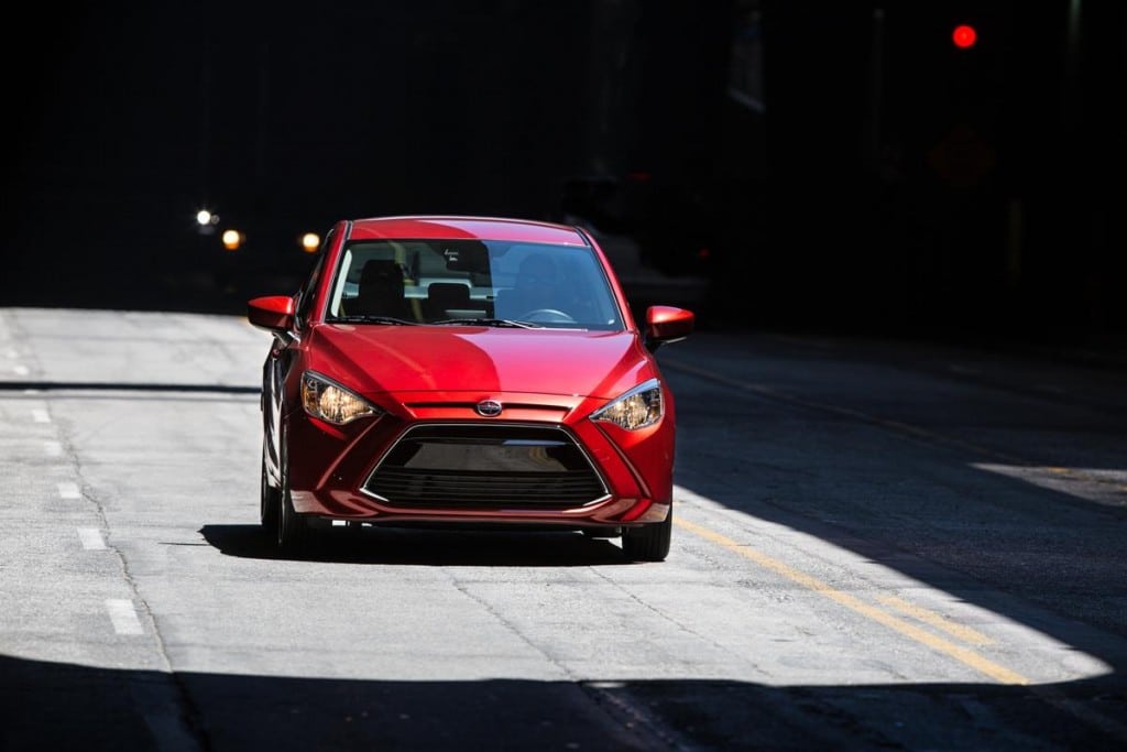 2016 Scion iA First Drive Impressions – CarNewsCafe
