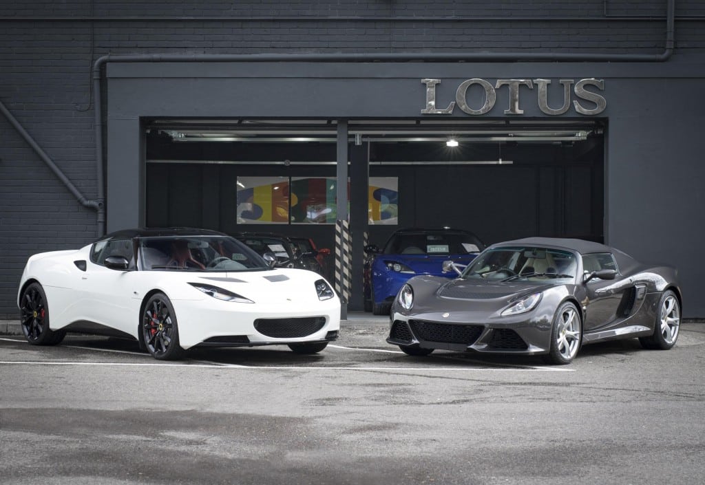How Do You Test Drive a Lotus? On the Racetrack, Of Course - CarNewsCafe