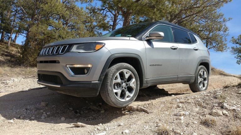 2018 Jeep Compass Meets and Exceeds - CarNewsCafe
