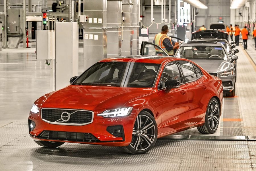 Volvo Launches New S60, 1st Volvo Made in USA - CarNewsCafe