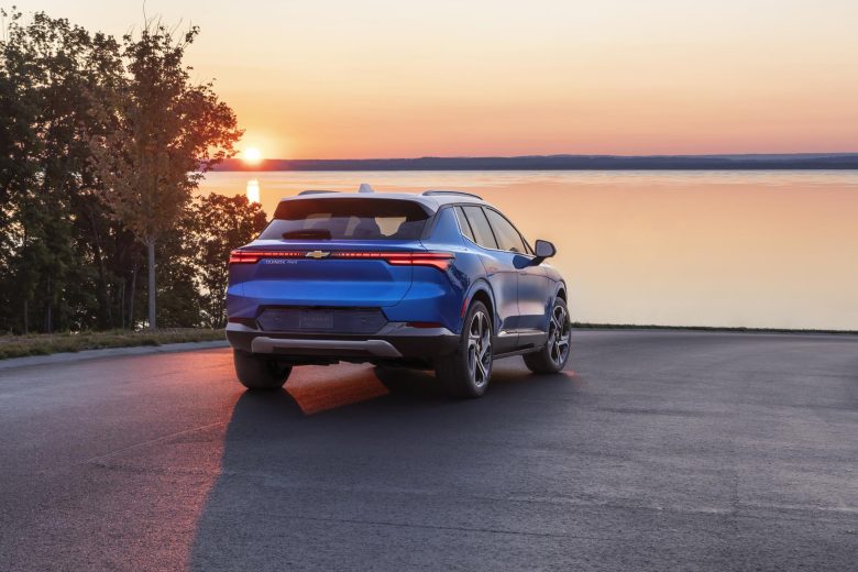 2024-Chevrolet-Equinox-EV-3LT-112 - CarNewsCafe