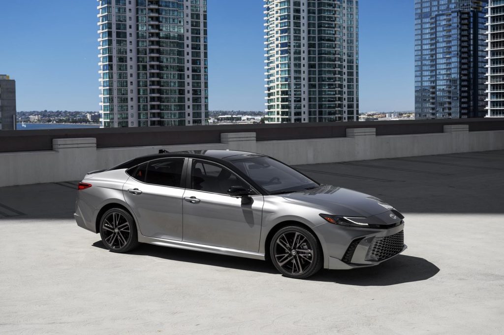 Toyota Camry Goes Exclusively Hybrid Plus a New Look and More ...