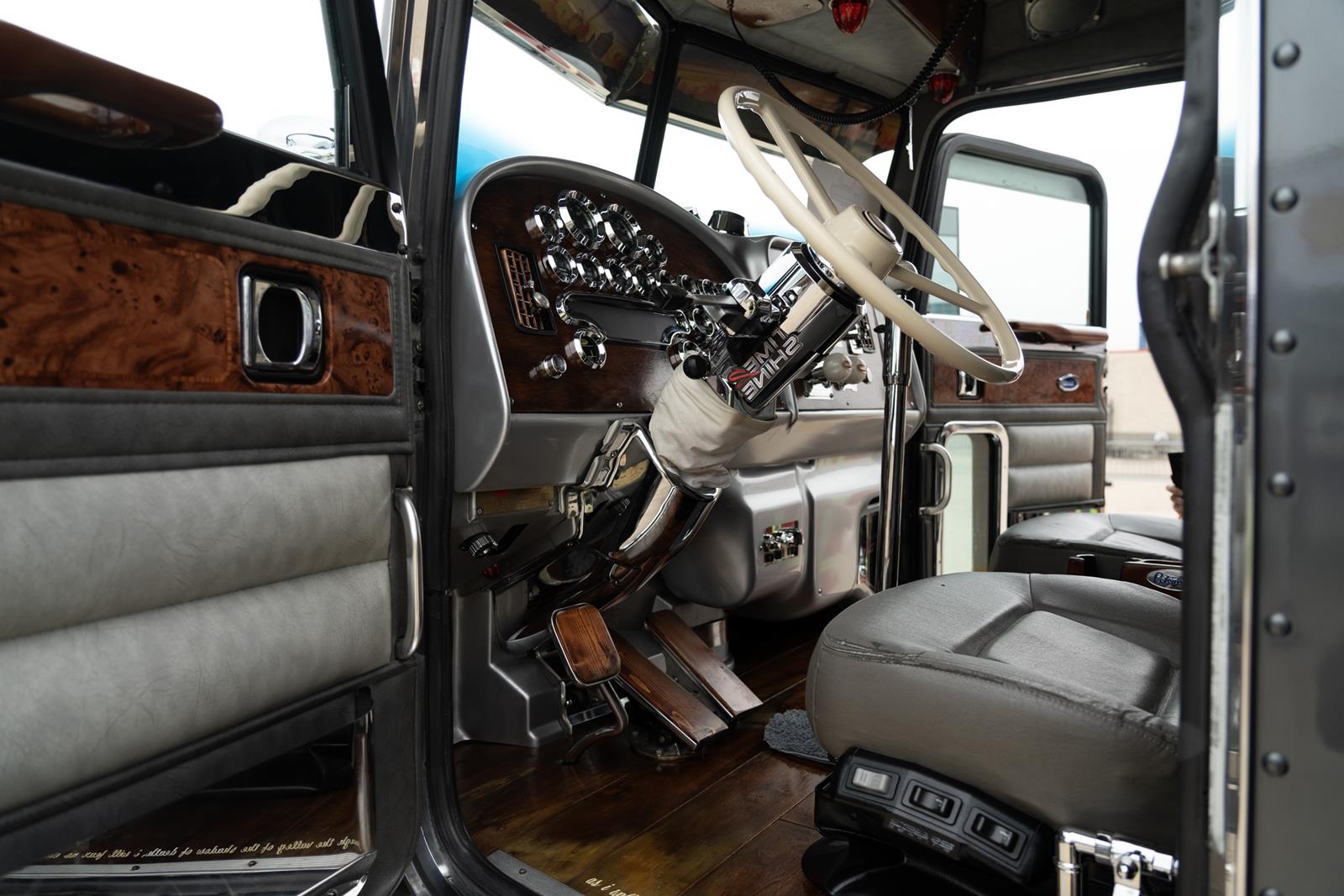 Shell Rotella SuperRigs Competition 2024 Gallery - CarNewsCafe